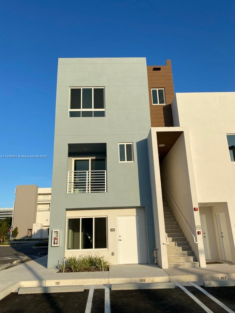 Riverwood | MLS# A11490581 2561 NE 193rd St 1202, Ojus, Florida 33180