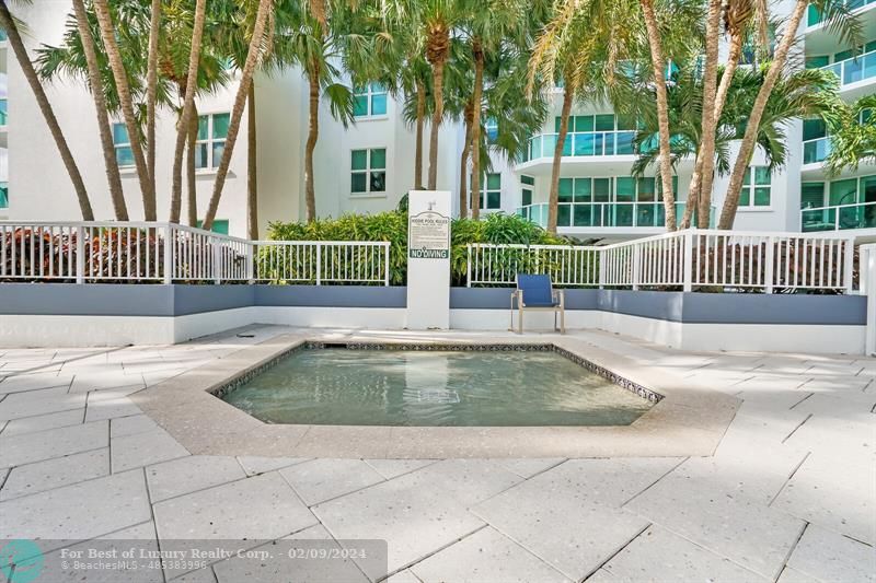 Townsend Place | MLS# F10422907 550 SE Mizner Blvd B209, Boca Raton ...